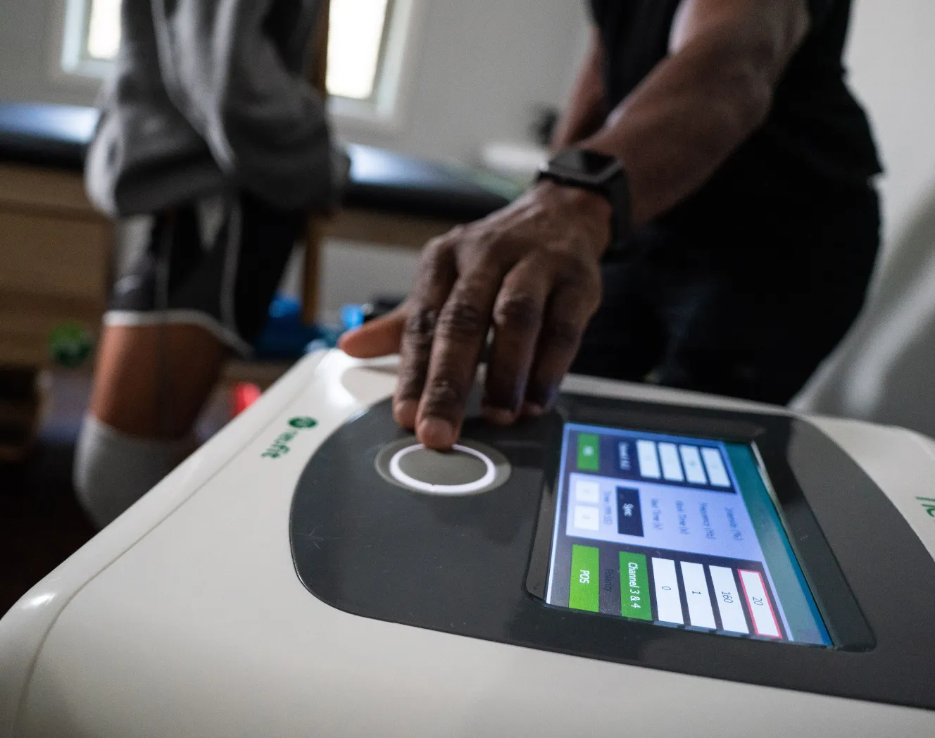 Reduce Pain & Recover Faster With NeuFit's Neuromuscular Electrical ...