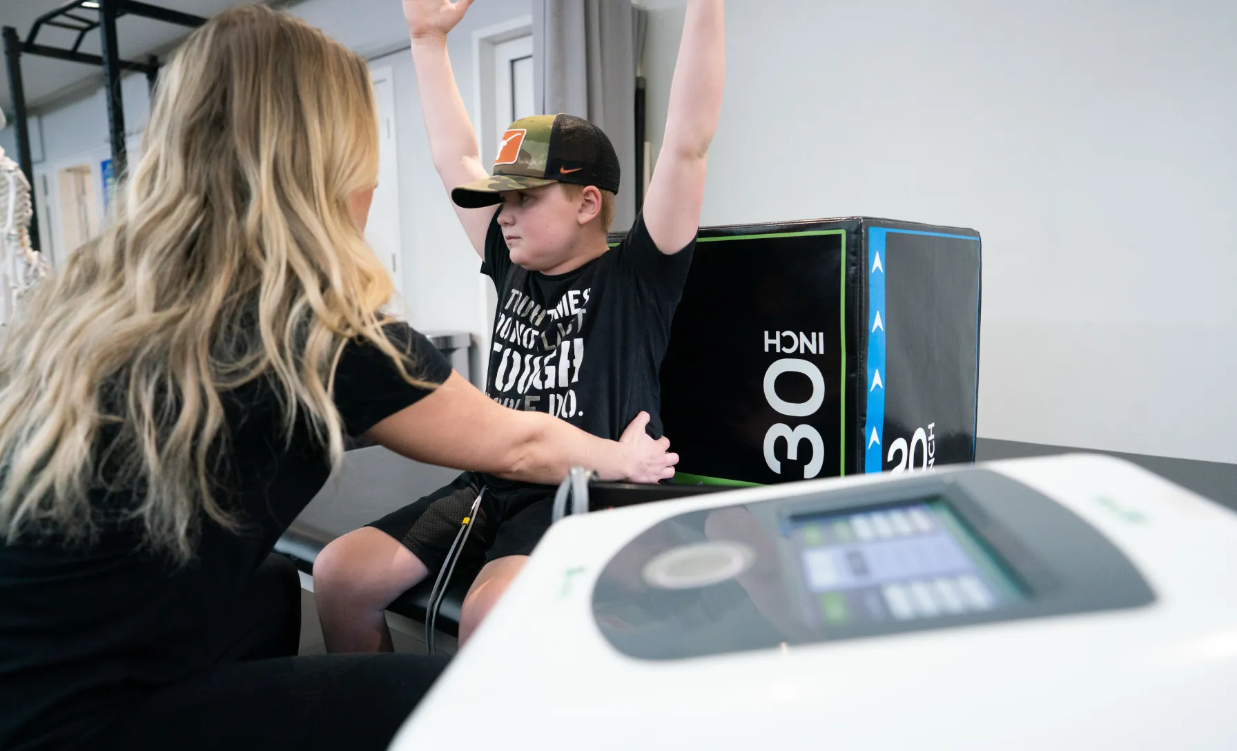 Reduce Pain & Recover Faster With NeuFit's Neuromuscular Electrical ...