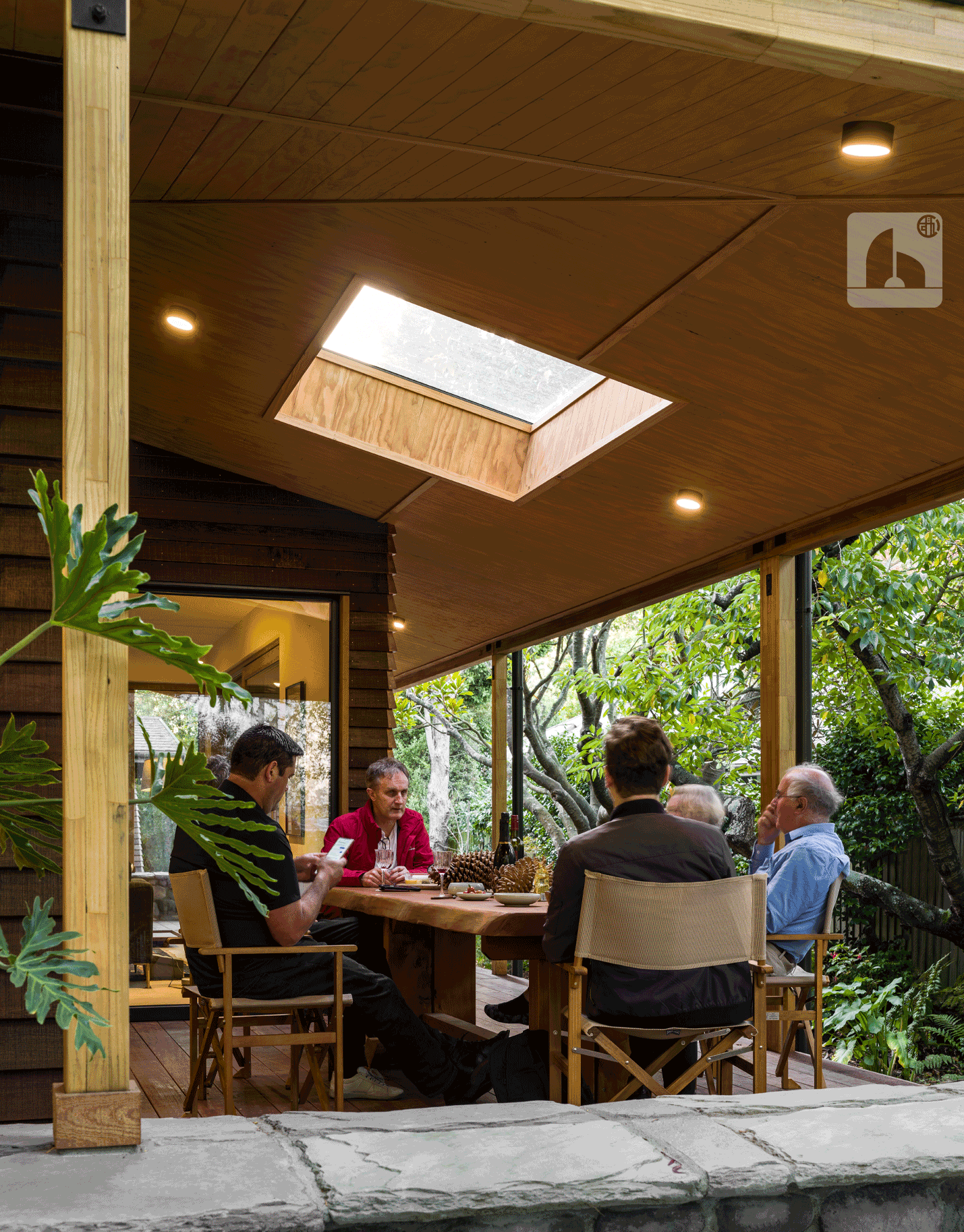 The Timeless Big Cottage - Bob Burnett Architecture