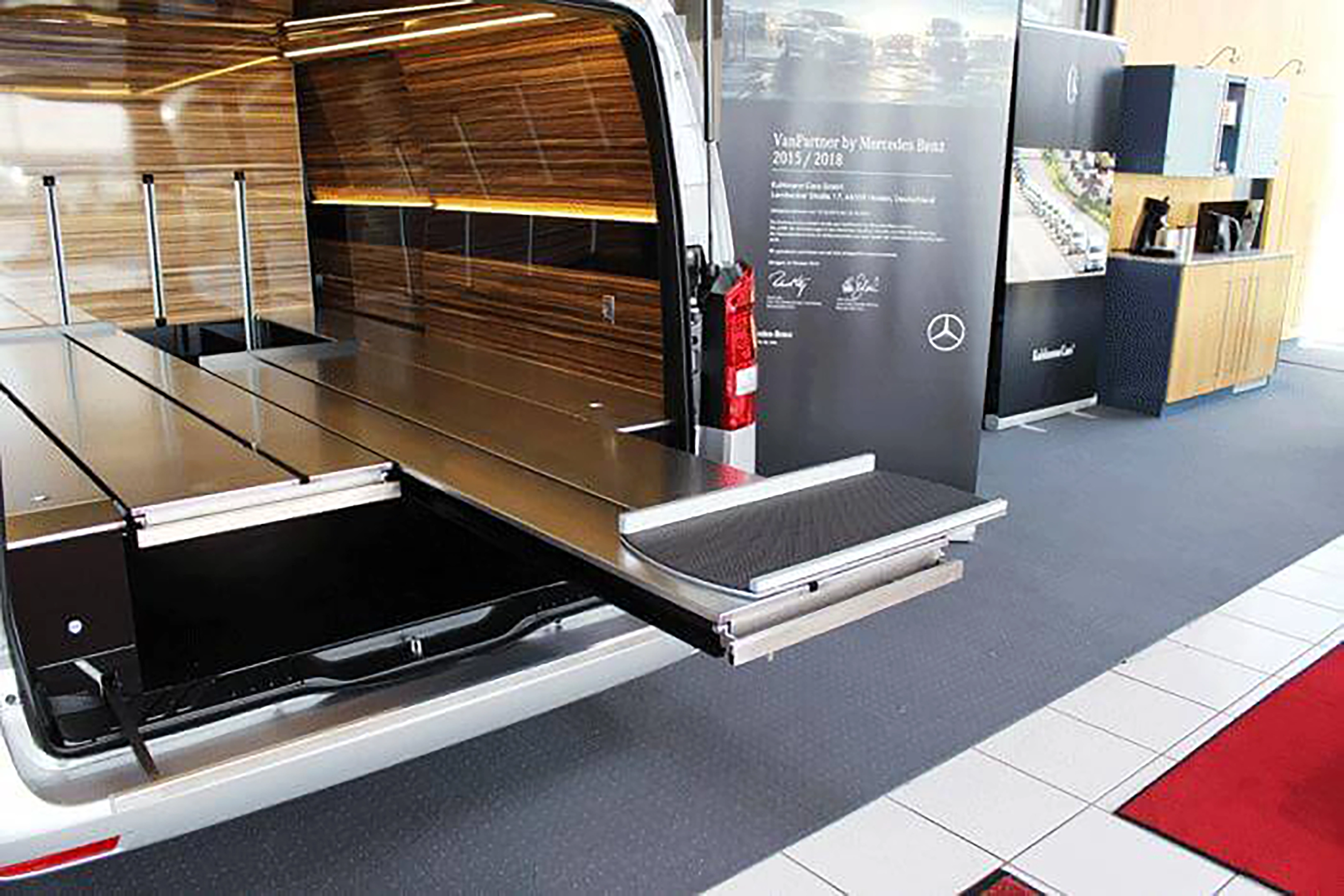 Kuhlmann Cars - Accessories - hearse Special Equipment