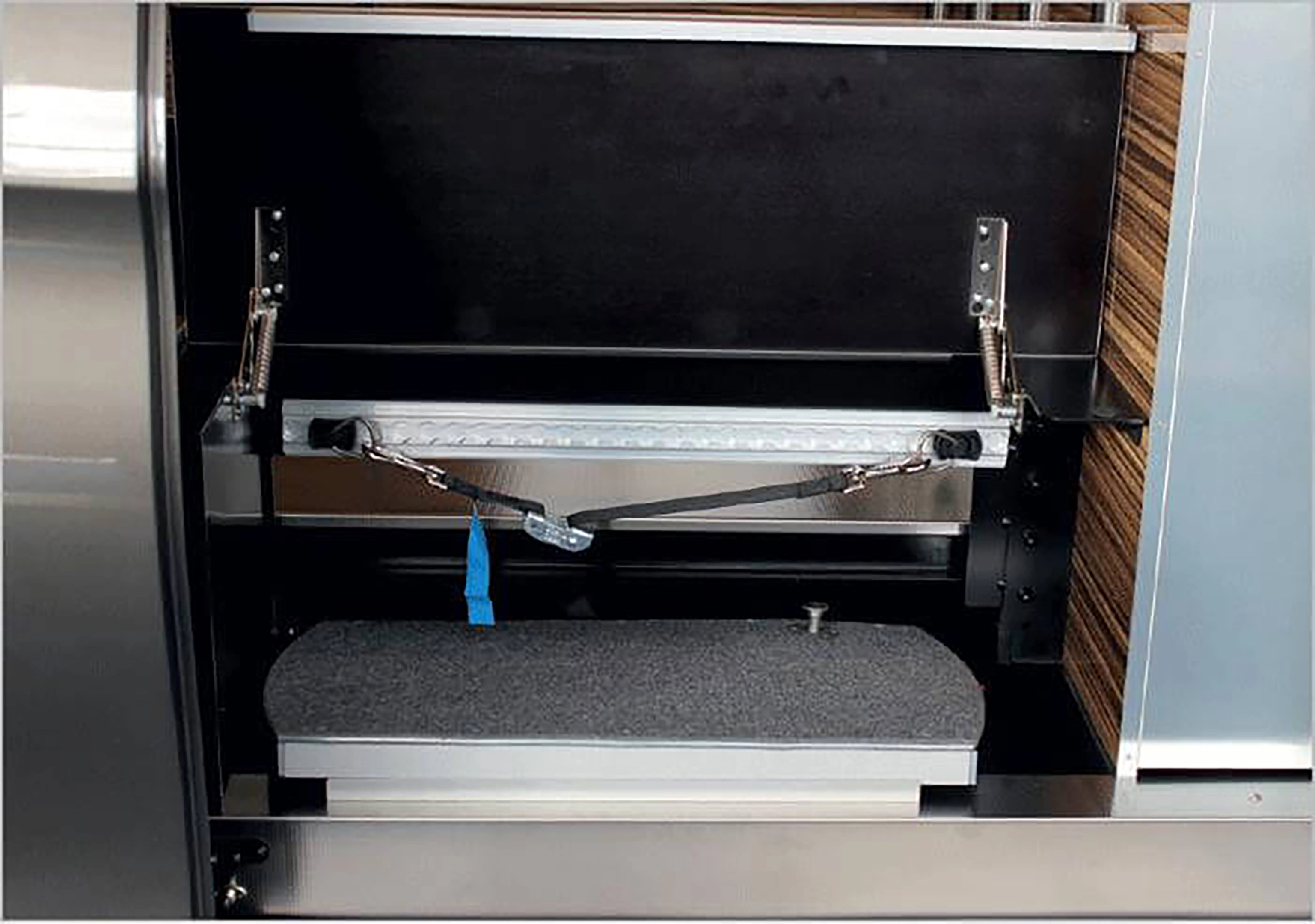 Kuhlmann Cars - Accessories - hearse Special Equipment