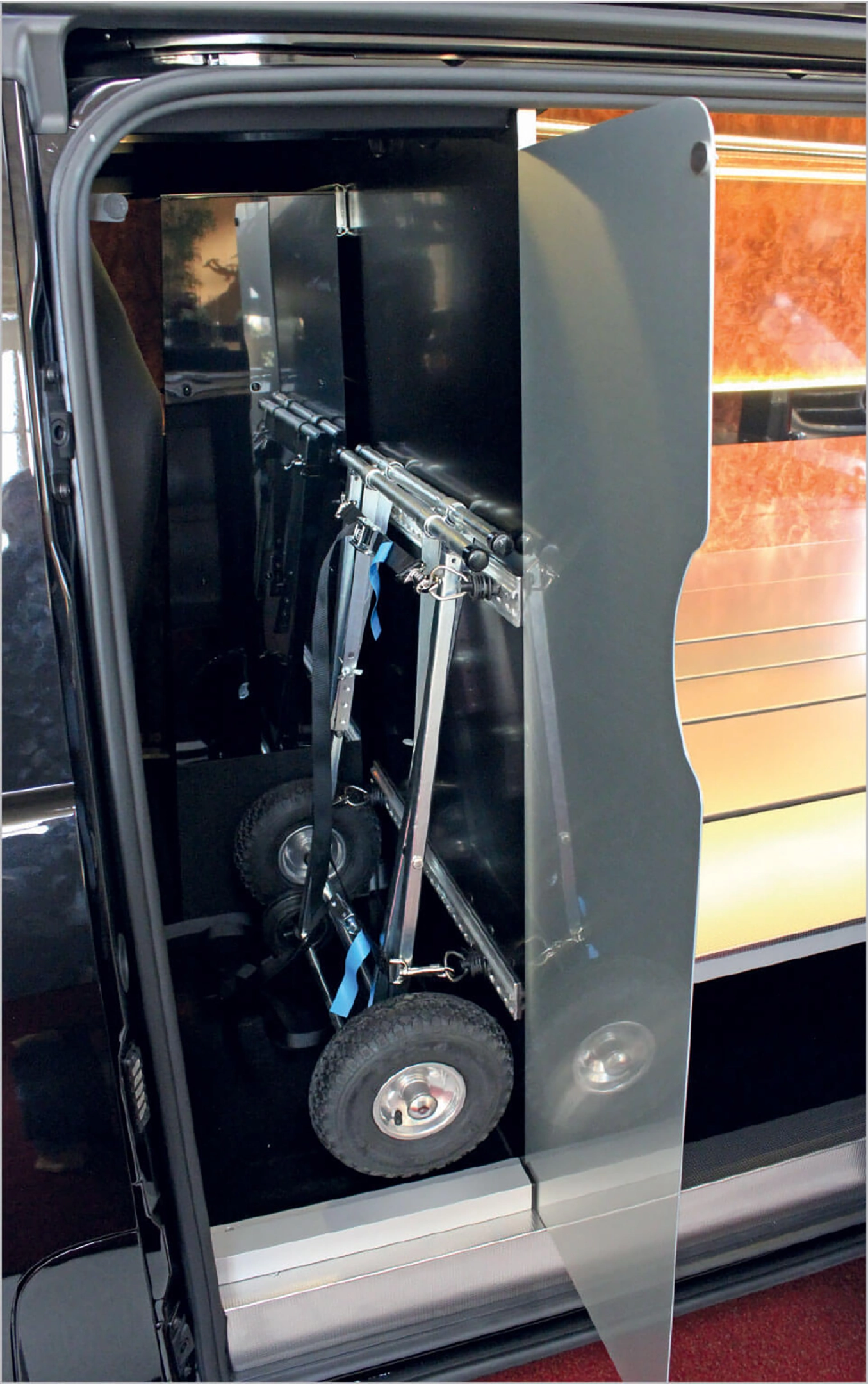 Kuhlmann Cars - Accessories - hearse Special Equipment