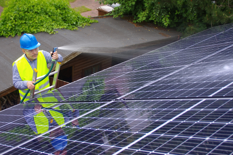 4 Ways on How Not to Clean Your Solar PV
