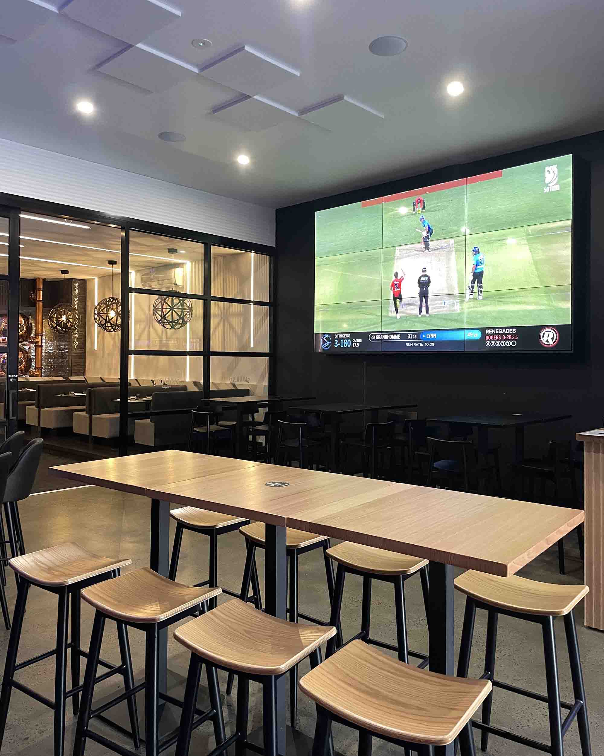 Sports Bar - Bank Hotel Warragul