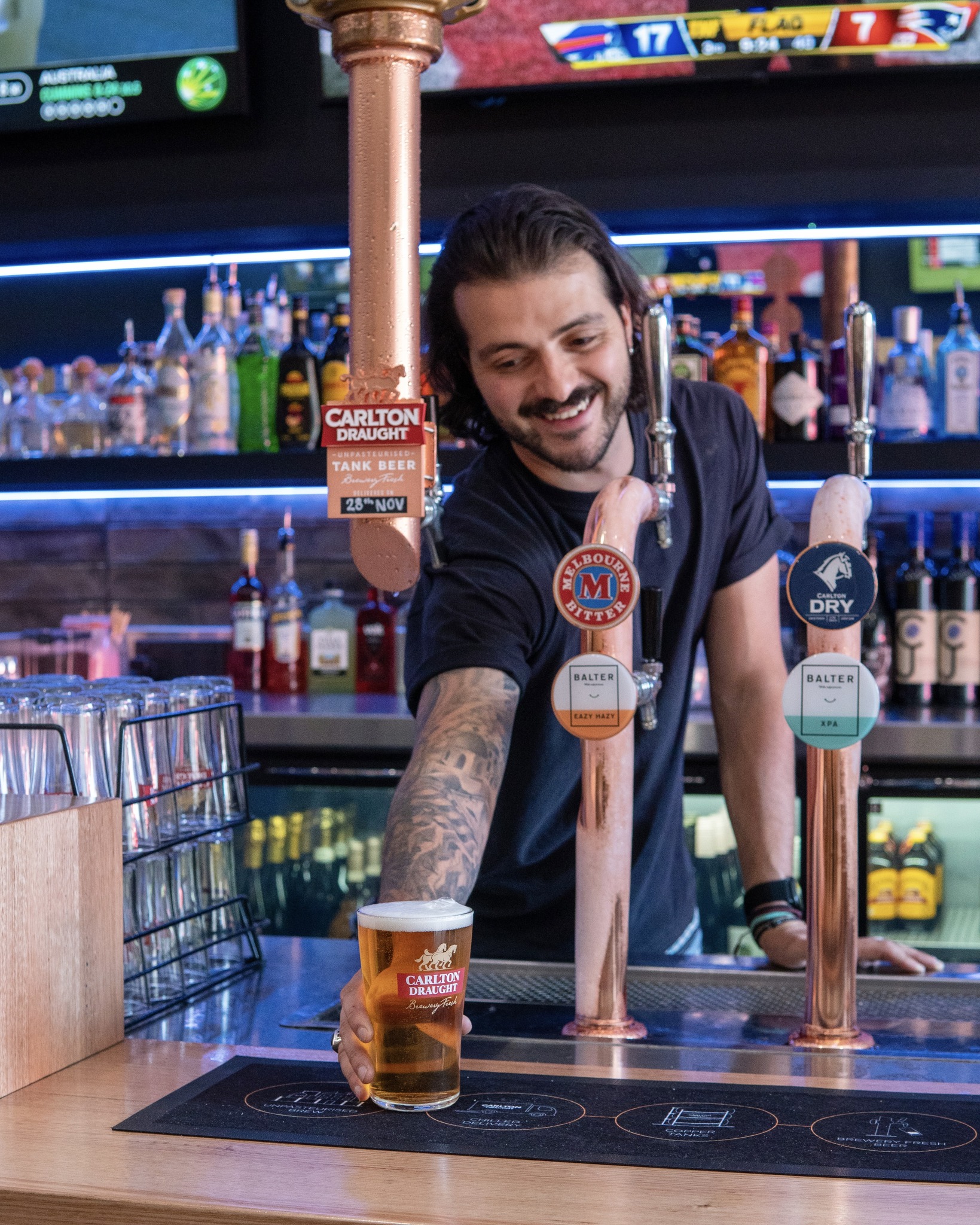 Eat & Drink - Bank Hotel Warragul