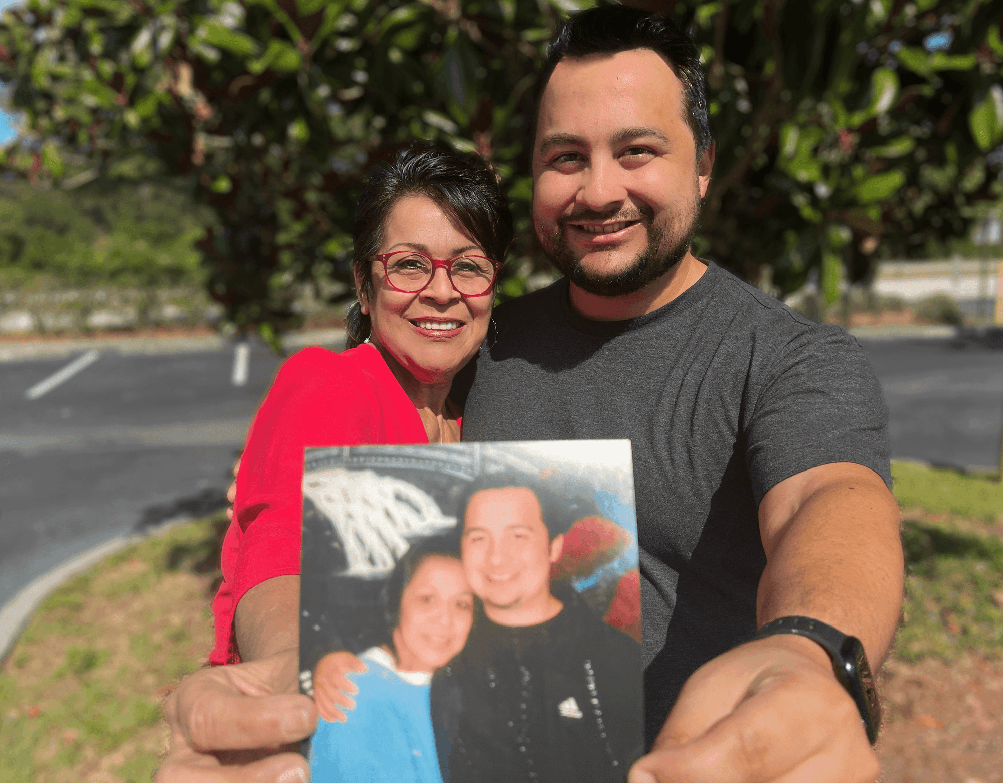 Send Pictures to Inmates | Pelipost®