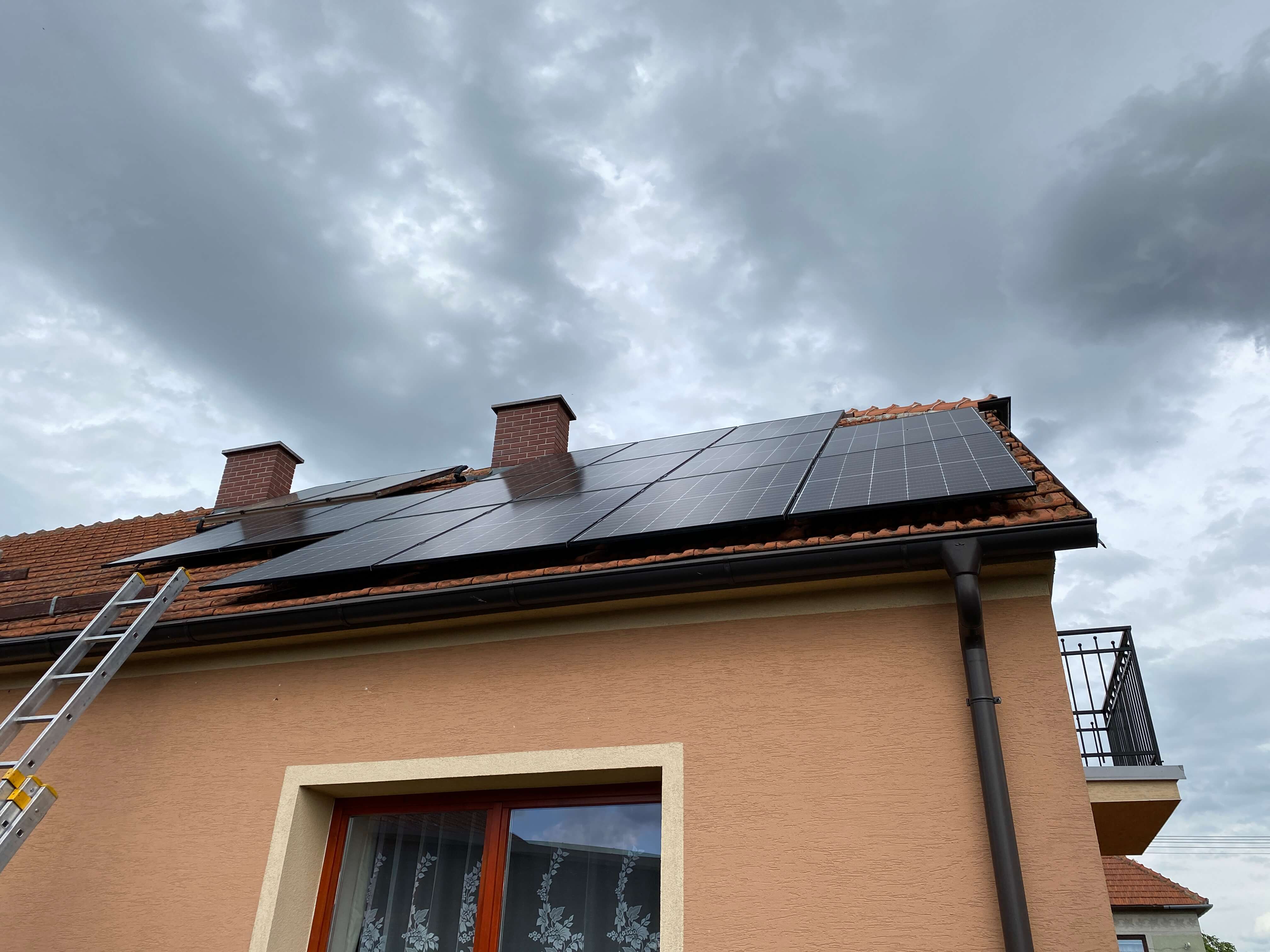 Solar Bryka | Energetická soběstačnost, fotovoltaika a nabíjecí stanice ...
