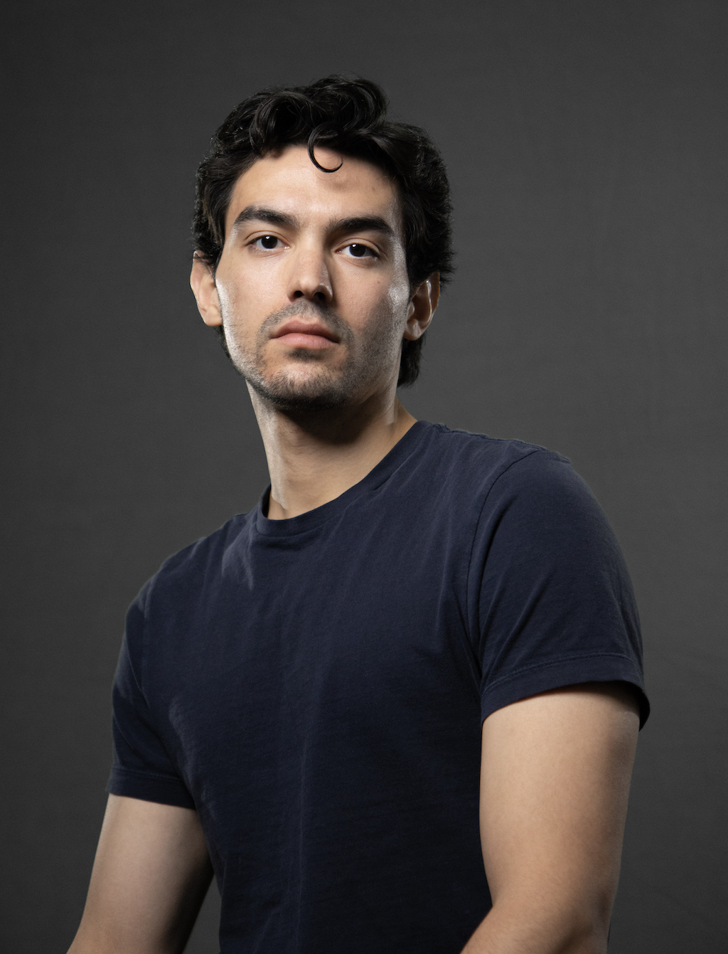 Hasidic-born actors star in new Yiddish play about a former Hasid ...