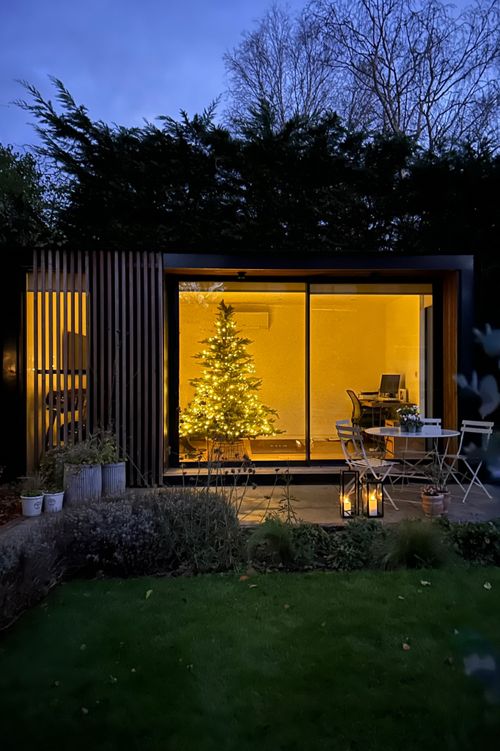 Decorate your Garden Pod at Christmas. | Pod Space