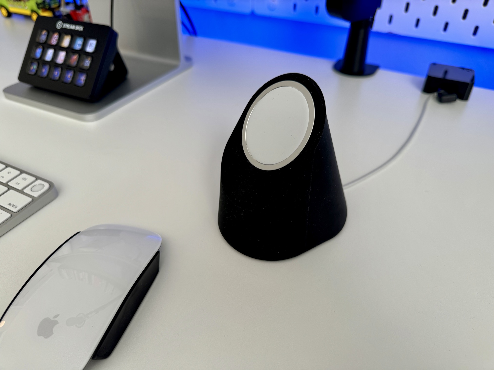 My StandBy mode setup, widgets, and favorite Magsafe stand