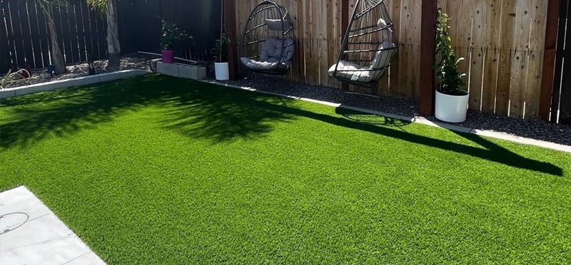 Artificial Grass Articles, Guides & Tips | Ergeon