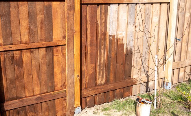 How to Stain a Wood Fence - 2024 Ultimate Guide