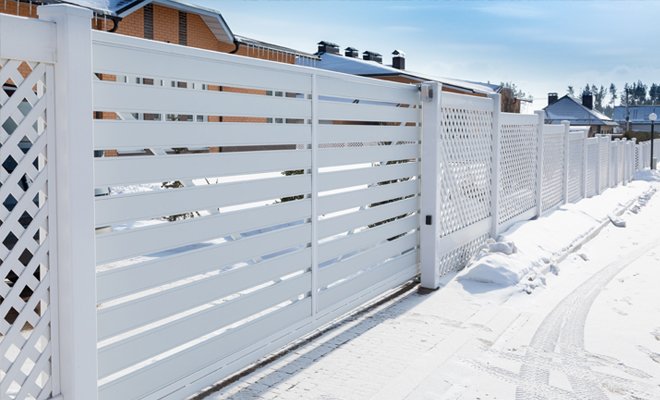 16 Amazing Vinyl Fence Gate Ideas for 2023