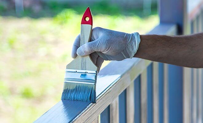 Detailed Guide for How to Paint a Fence [with photos]