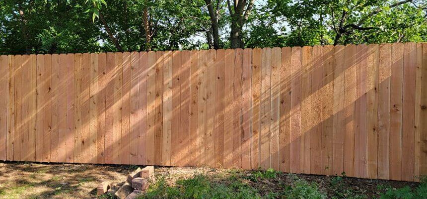 From Classic to Modern: Eye-Catching Front Yard Fences