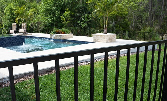 15 Stylish Pool Fence Design Ideas [with photos]