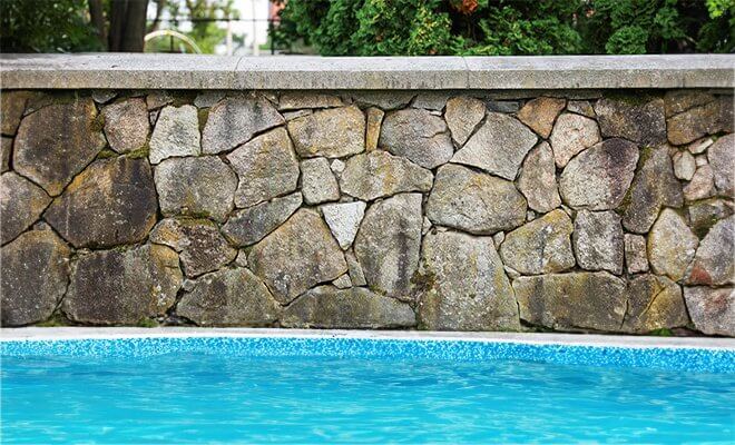 15 Stylish Pool Fence Design Ideas [with photos]