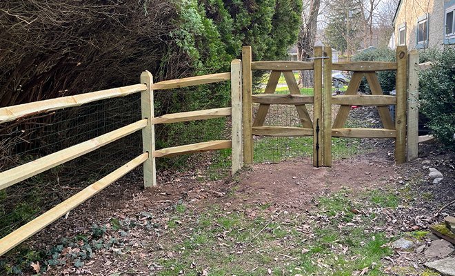 DIY Fence Ideas: Transform Any Outdoor Space on a Budget