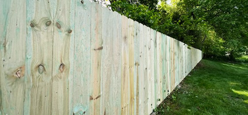 DIY Guide: Build a Soundproof Fence for Peaceful Privacy
