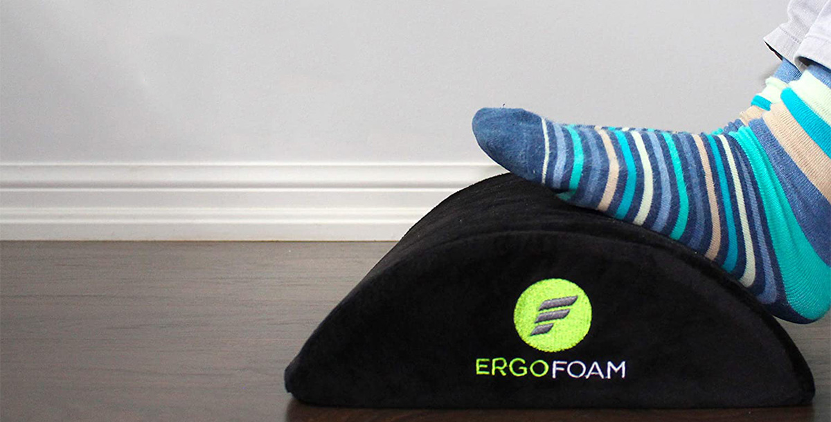ErgoFoam Ergonomic Footrest – Quick Overview | Let's Review