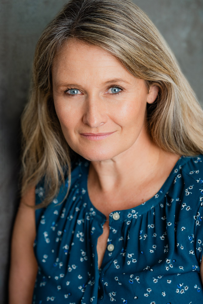 Danielle Vernengo Acting Coach and Headshot photographer specializing ...