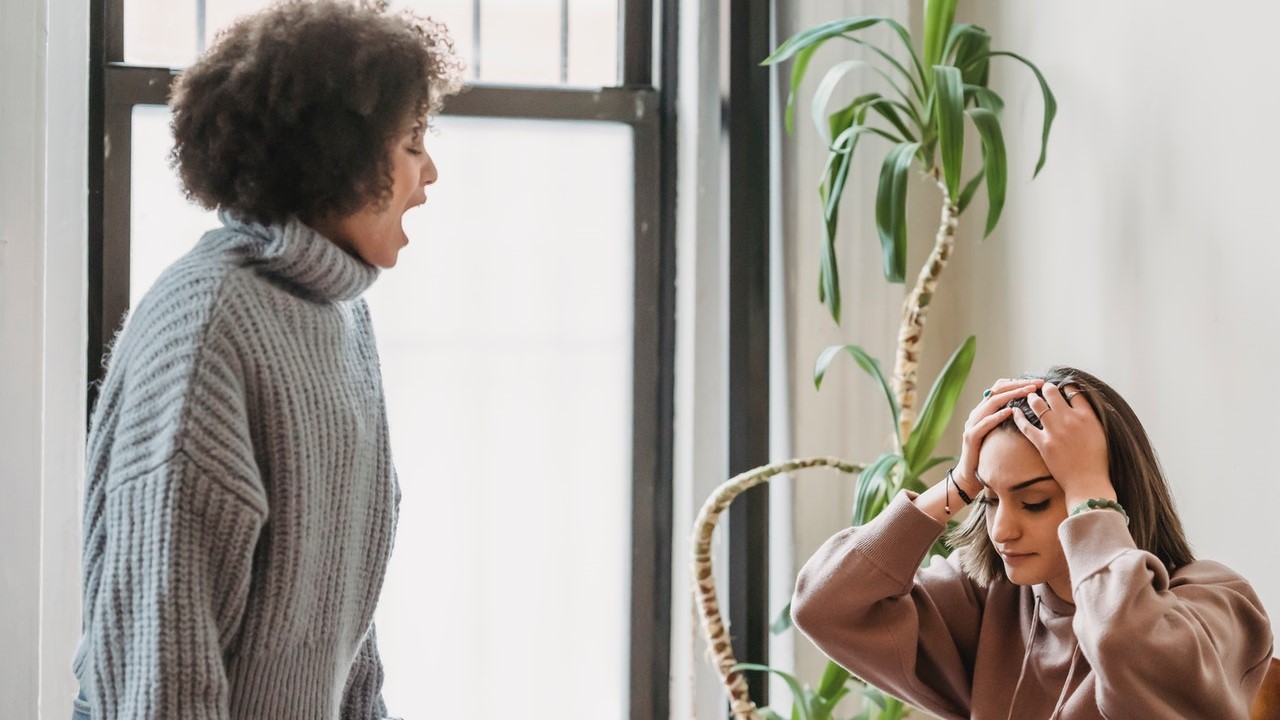 Aggressive Communication: Definition and Examples