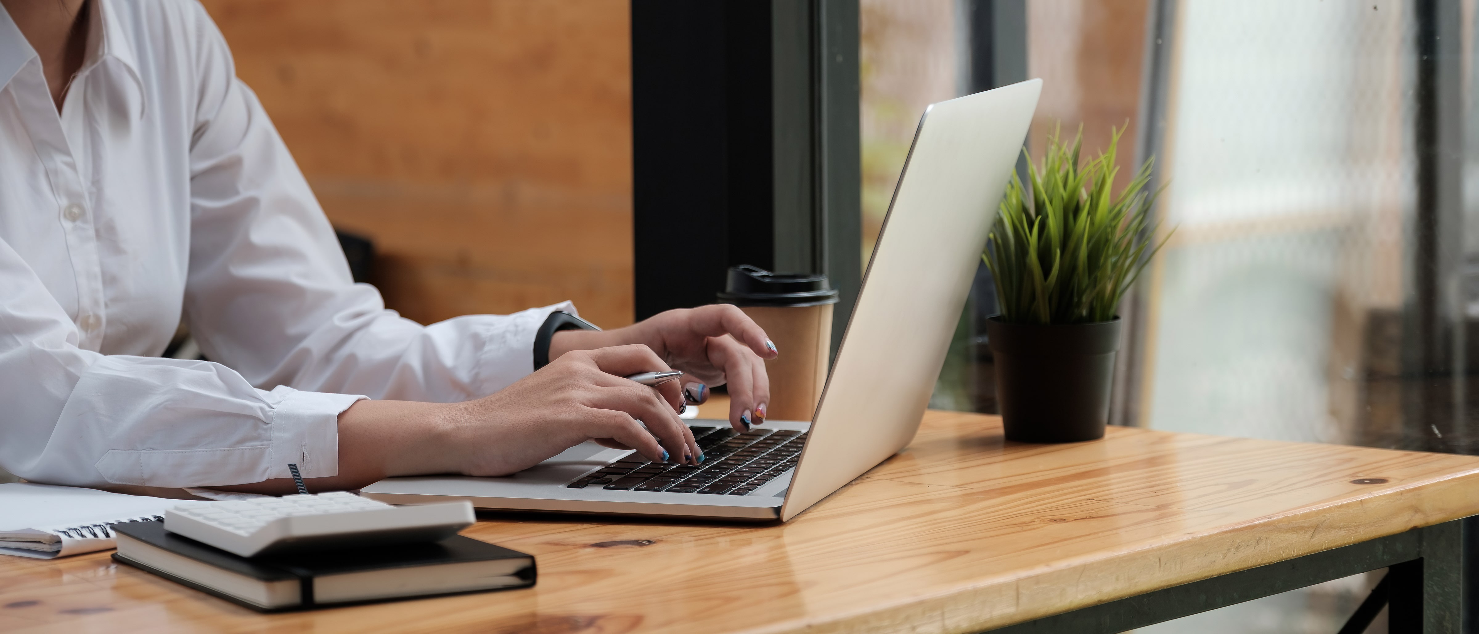 Manon LEBON - Assistante virtuelle indépendante