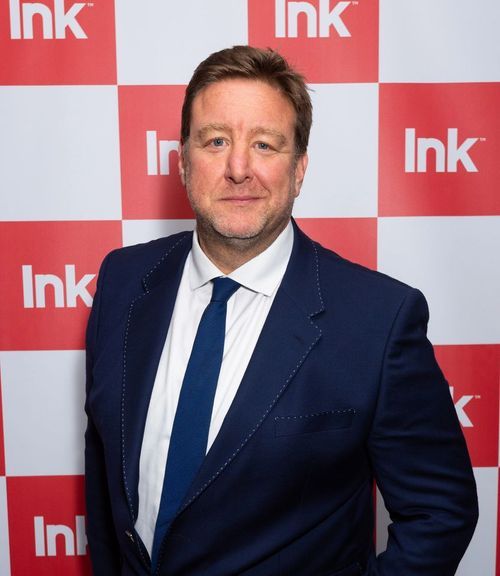 Simon Leslie - Entrepreneur | Speaker | Author | Coach