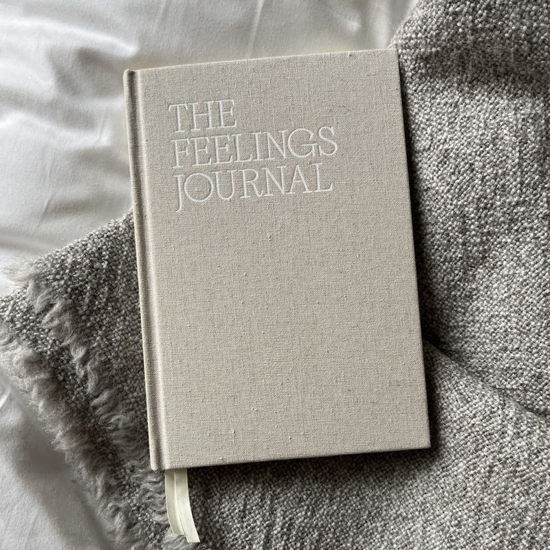 About Amber Rae, bestselling author & speaker