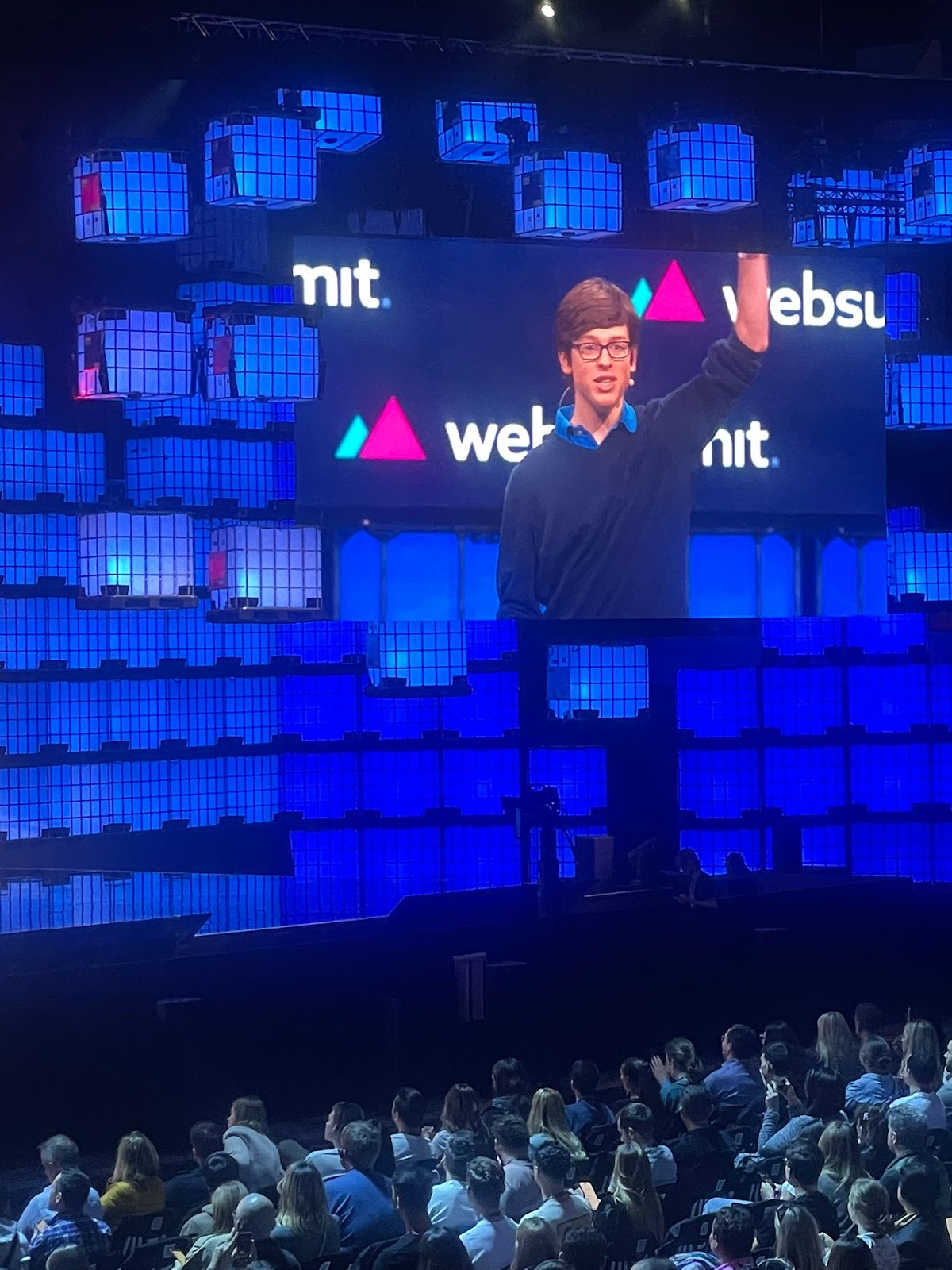 Web Summit: Inside the World's Largest Tech Meetup - Machinelab ...