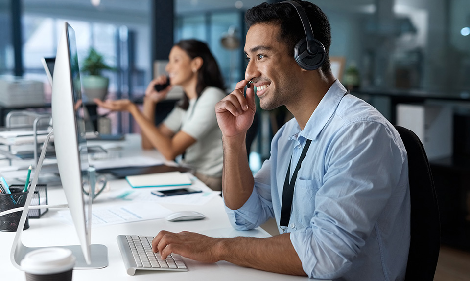 How leading Network Operations Centers (NOCs) proactively manage and ...