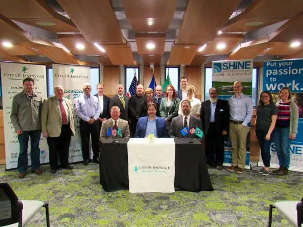 SHINE Technologies | Janesville Transfers 91 Acres to SHINE