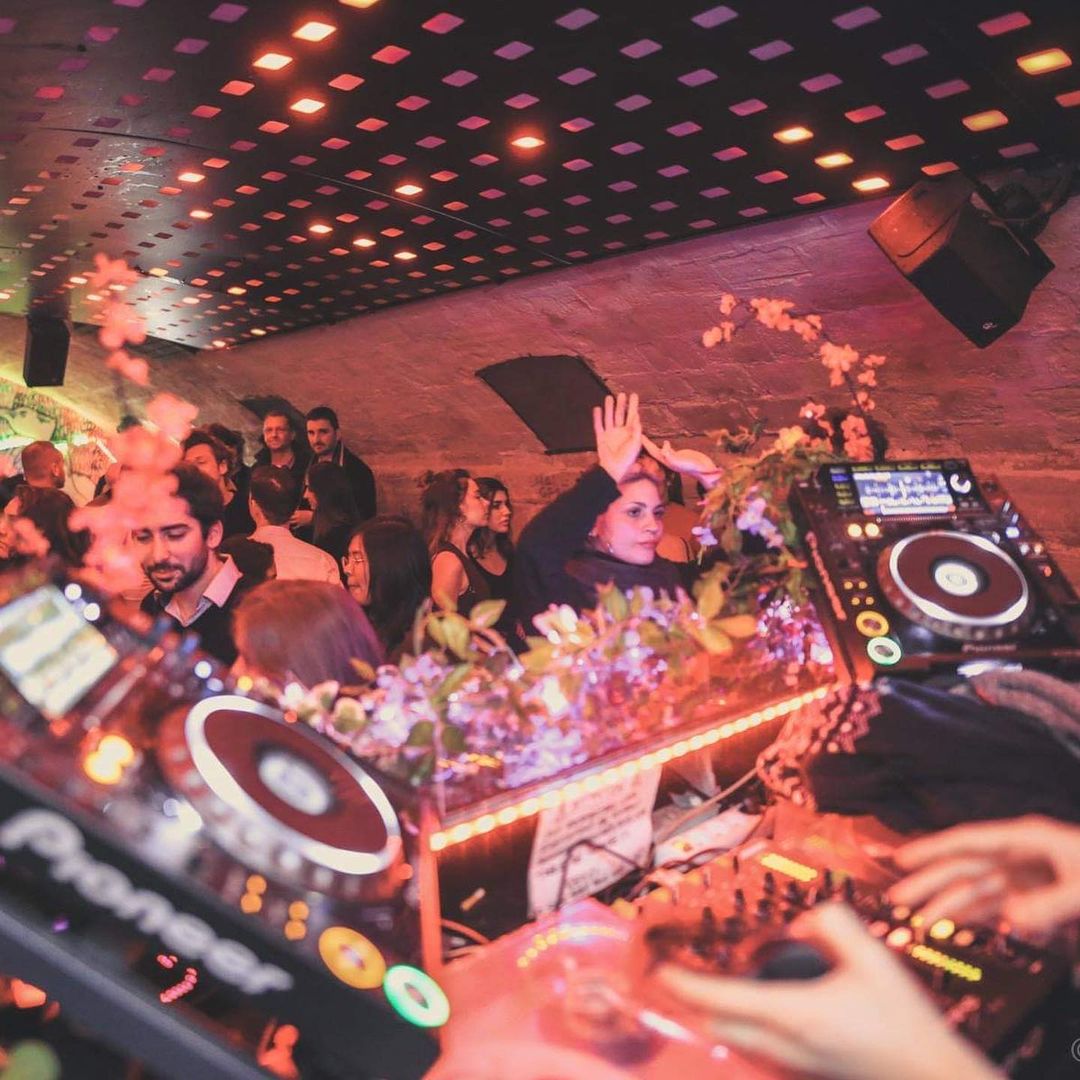 Les meilleurs bars dansants à Paris selon Privateaser