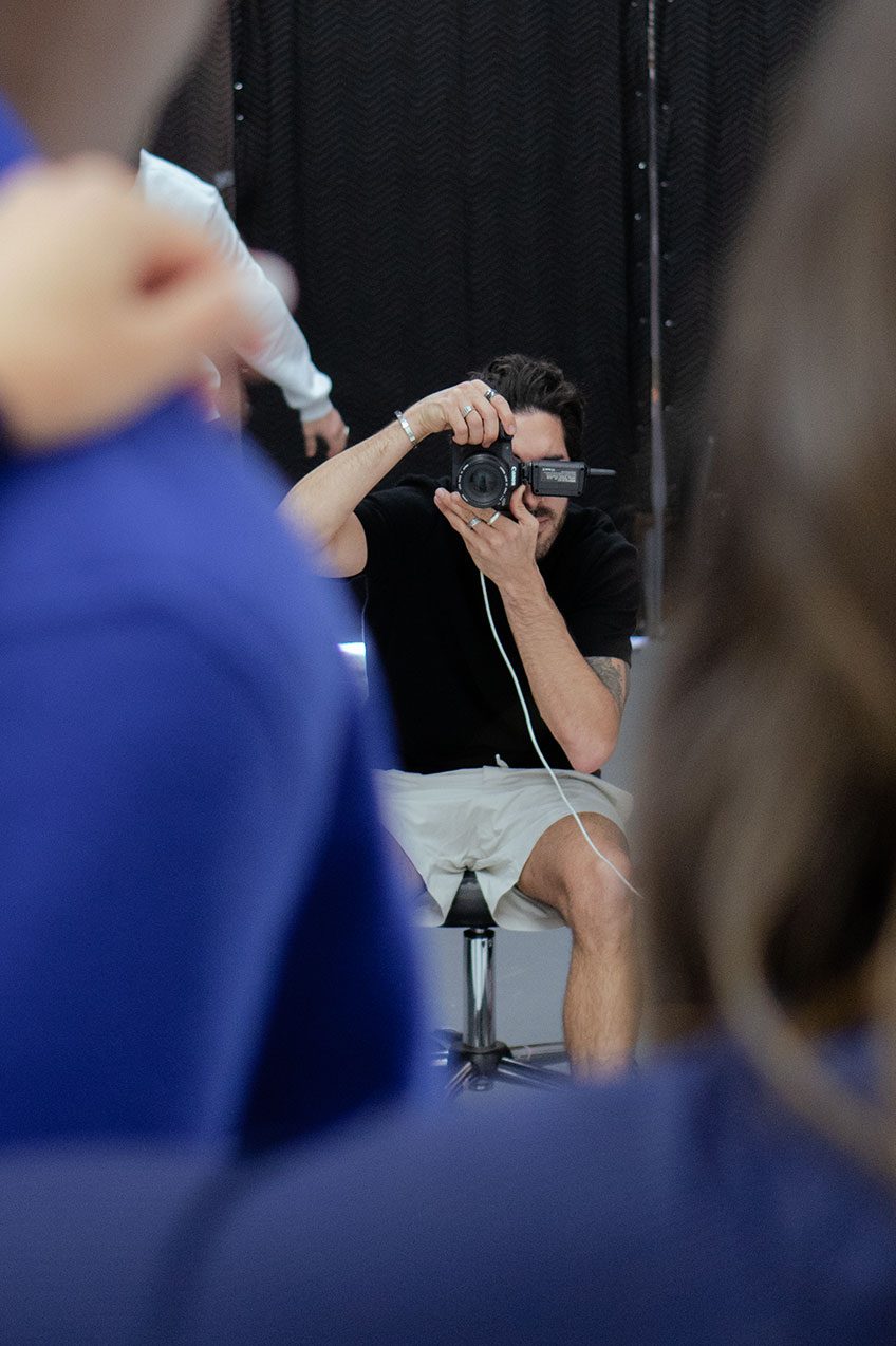 MAKE WAVES AGENCY // About