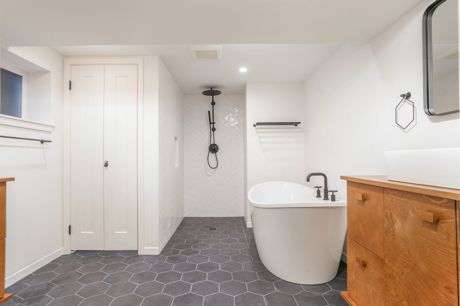 Bathrooms | York Enterpsises | Tacoma Remodeling