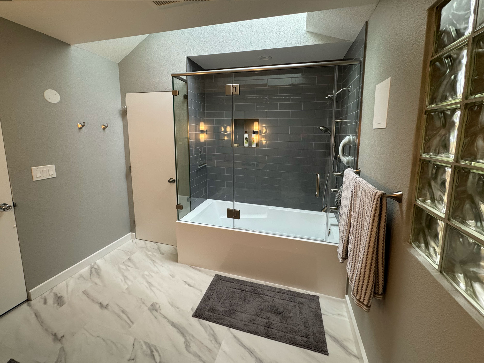 Bathrooms | York Enterpsises | Tacoma Remodeling