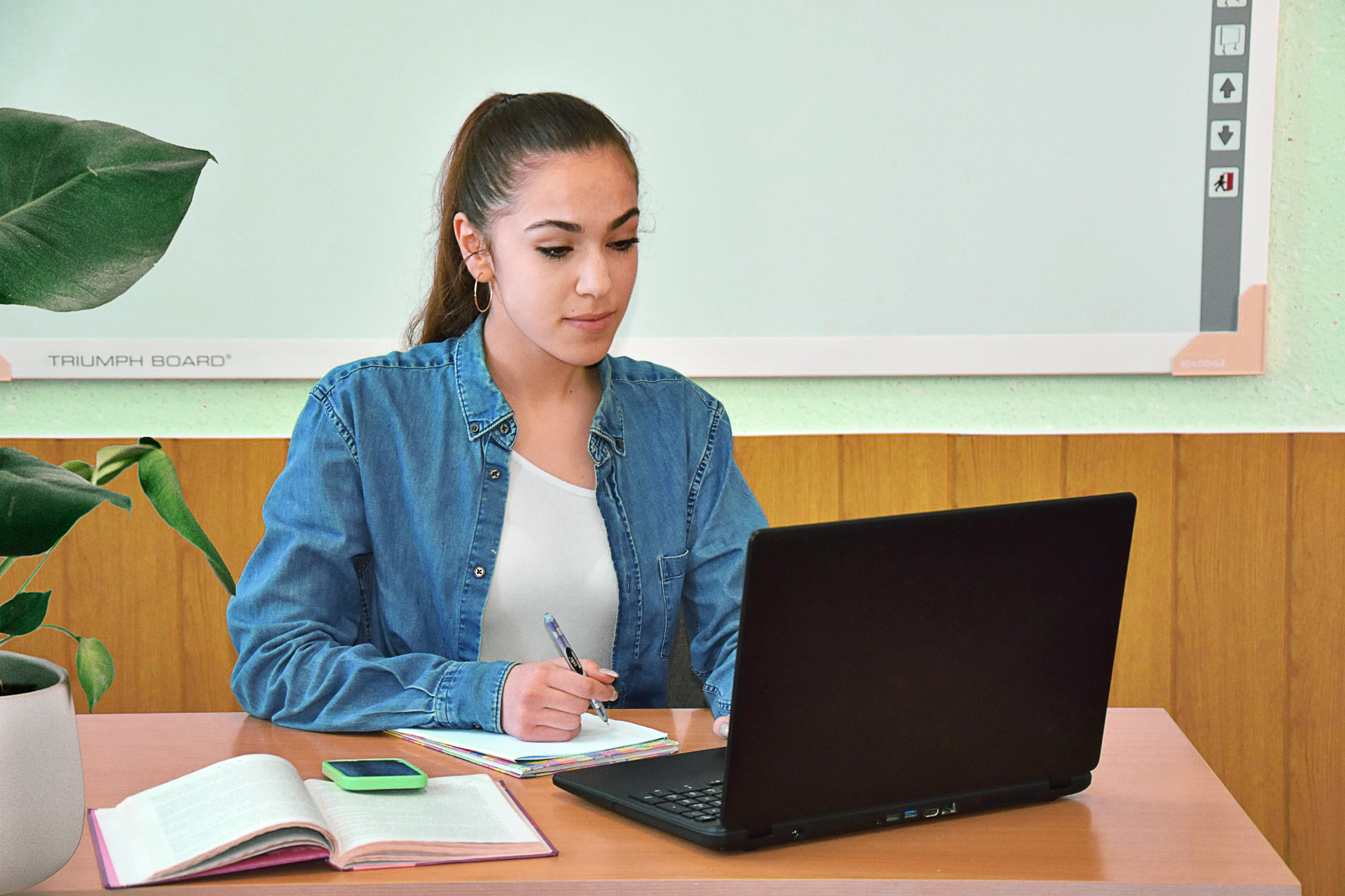 Student Application | Svitlo School