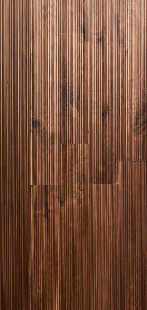 WALLS | Perspective | | Peaks | Hot Walnuts