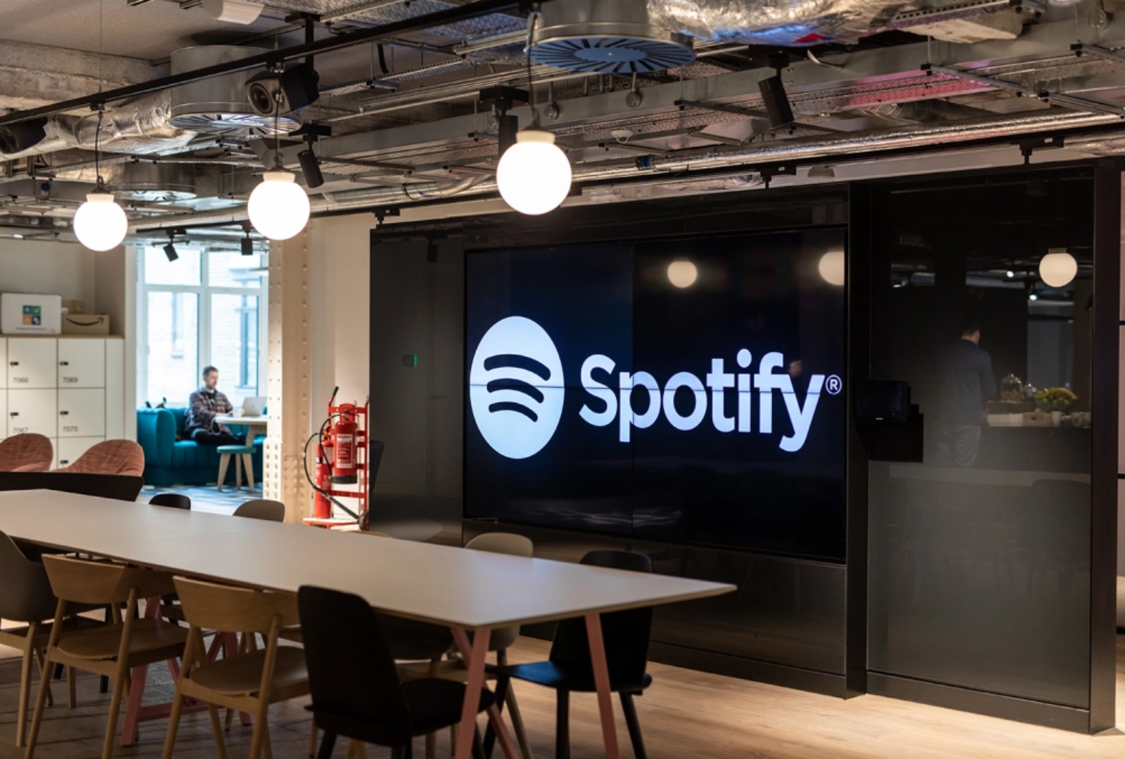 Spotify plans to reach 1 billion subscribers by 2030, shares rise