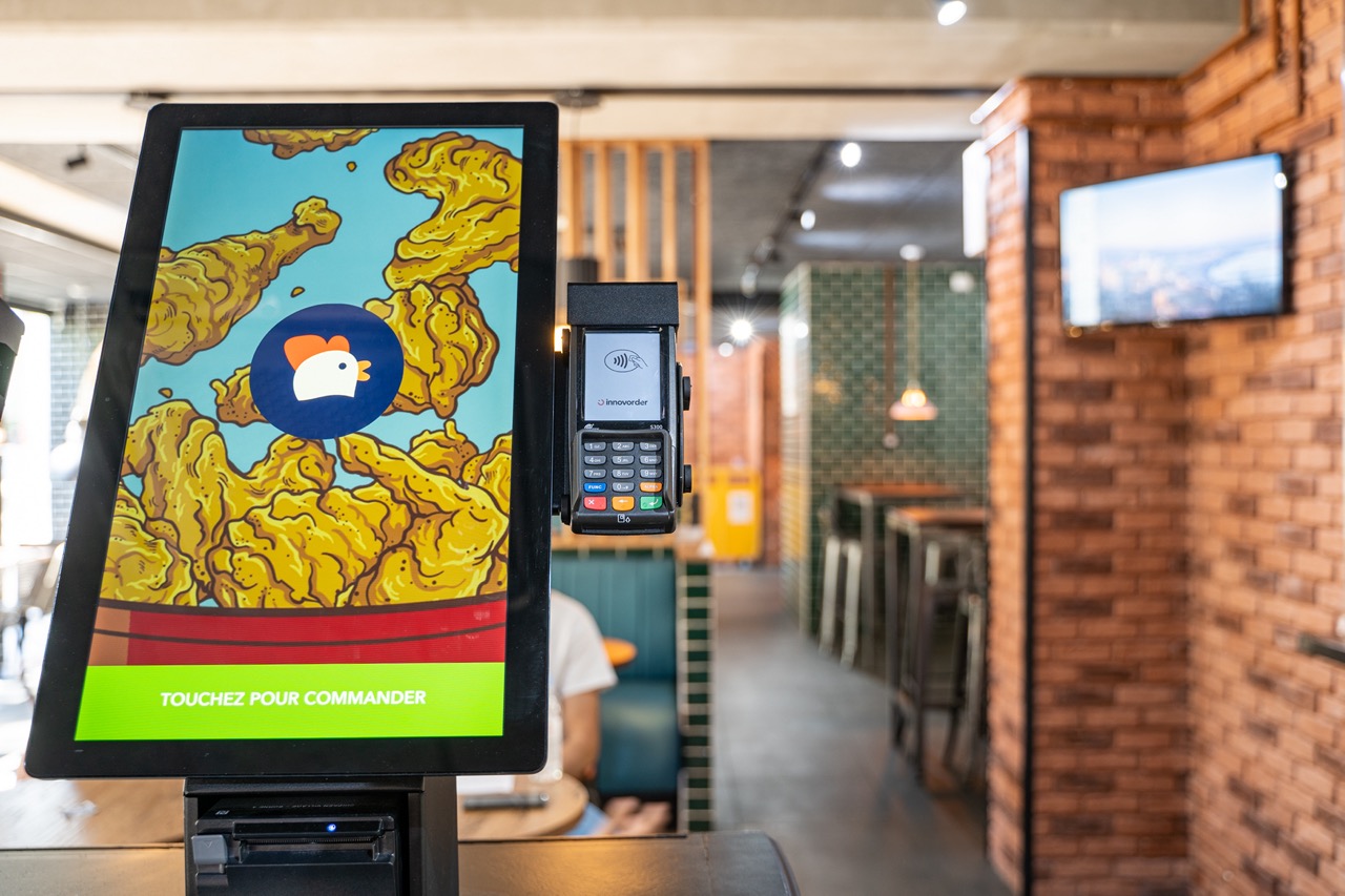 Borne de commande pour restaurant : le guide pour bien choisir