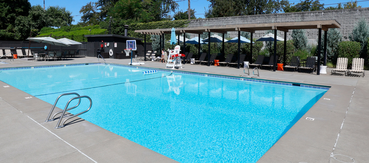 Clubhouse and Amenities