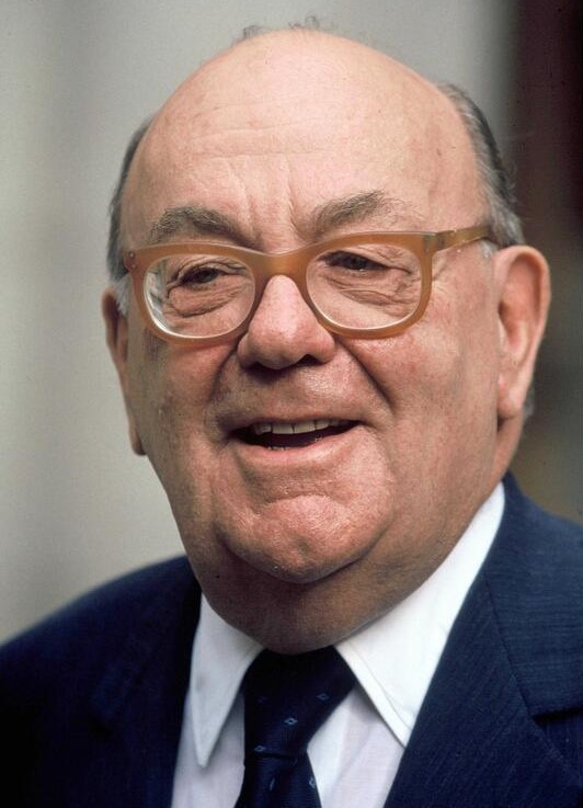 Strategy Study: How L'Oreal Sculpted The Cosmetics Industry