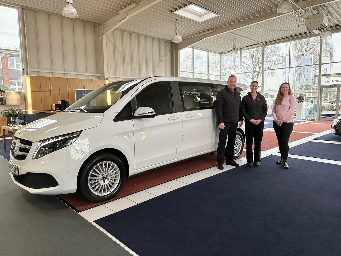 HEARSE on basis MERCEDES-BENZ V-CLASS 220D – Vehicle handovers ...