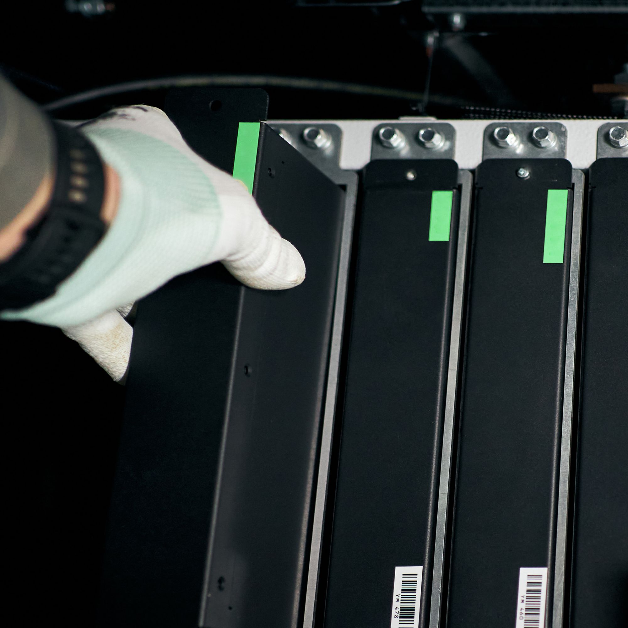 Origin – Ultra rapid charging stations for all type electric vehicles