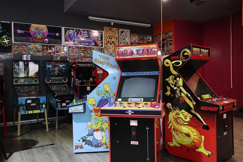 About Xplosions - Bowling, Arcade & Café in Melton