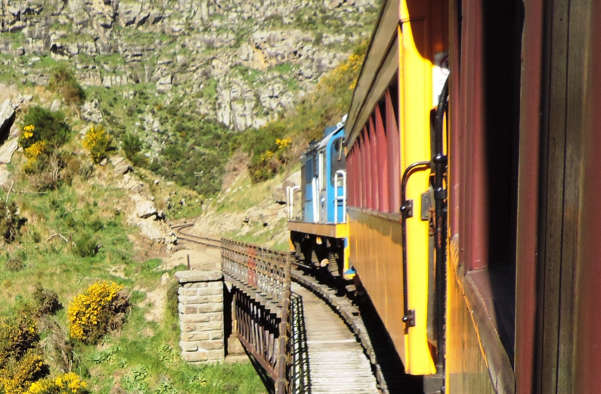 Dunedin and the Taieri Gorge Railway - A Maverick Traveller