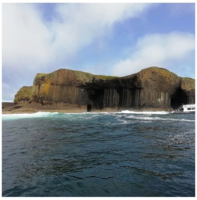 Floating to Fingal’s Cave: The Three Isles Tour of Iona, Mull and ...