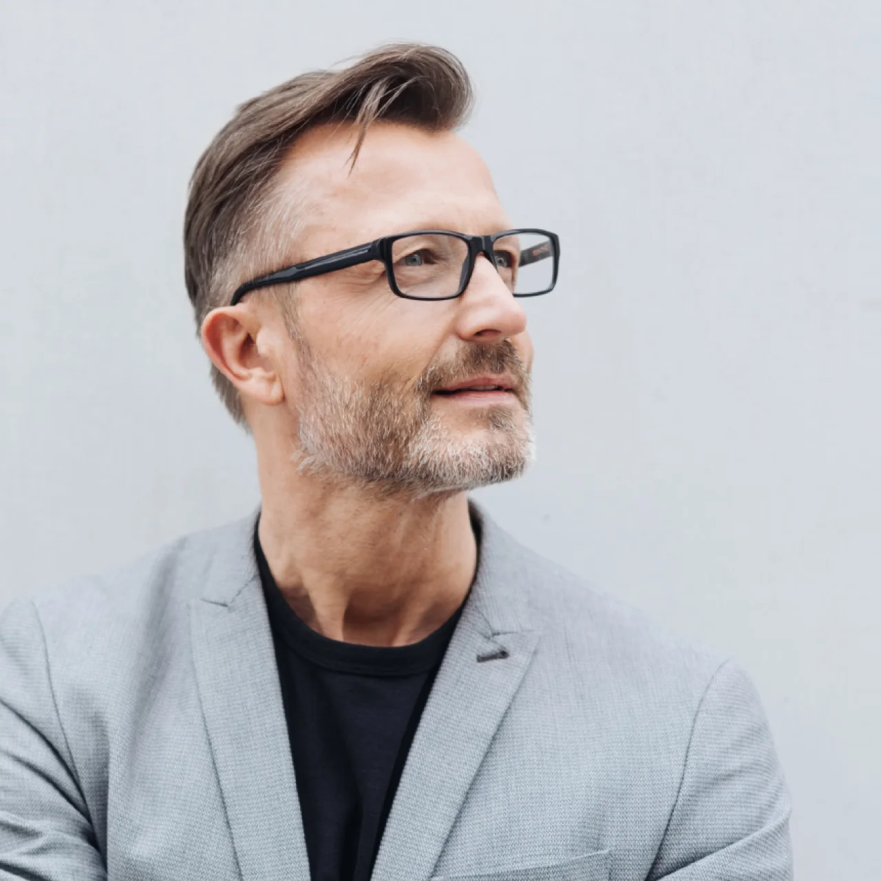 Go Trade — Futuristic and Sleek Design for the Investment Platform