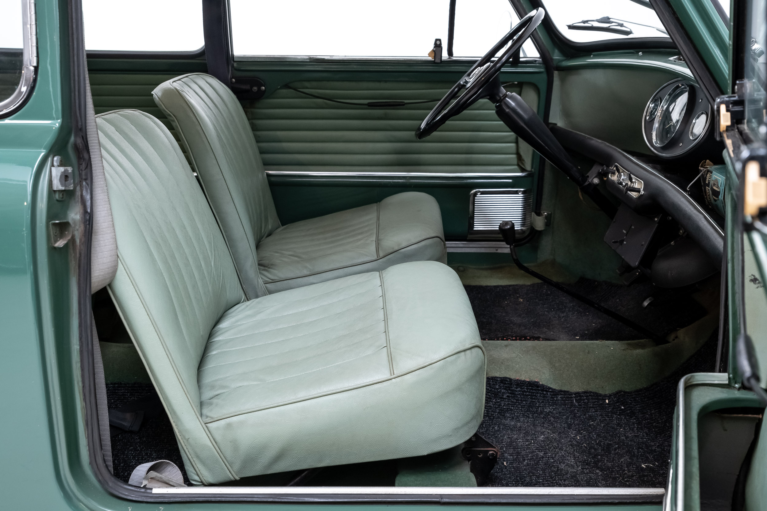 Austin Seven Super de Luxe - Cool Classic Club