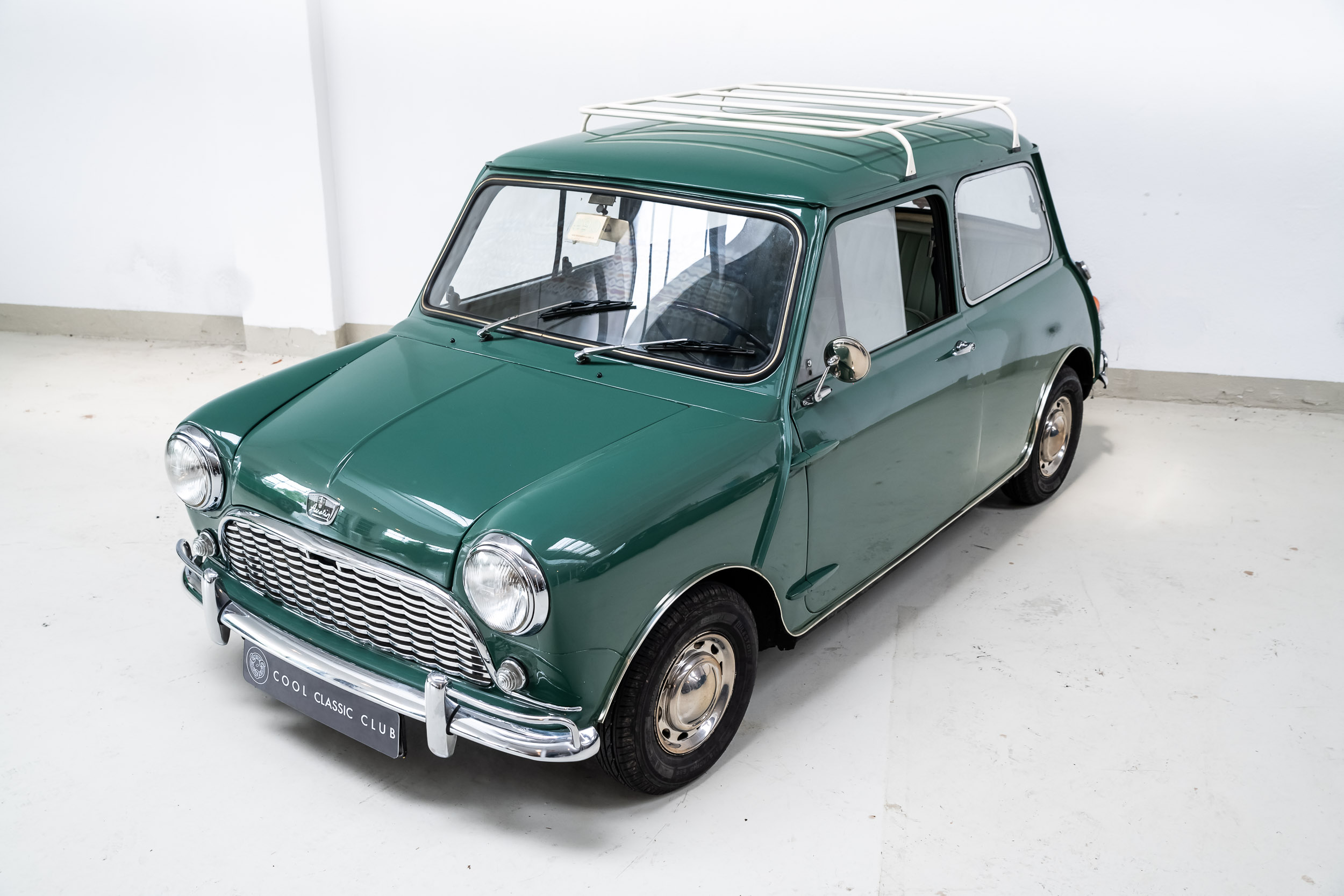 Austin Seven Super de Luxe - Cool Classic Club